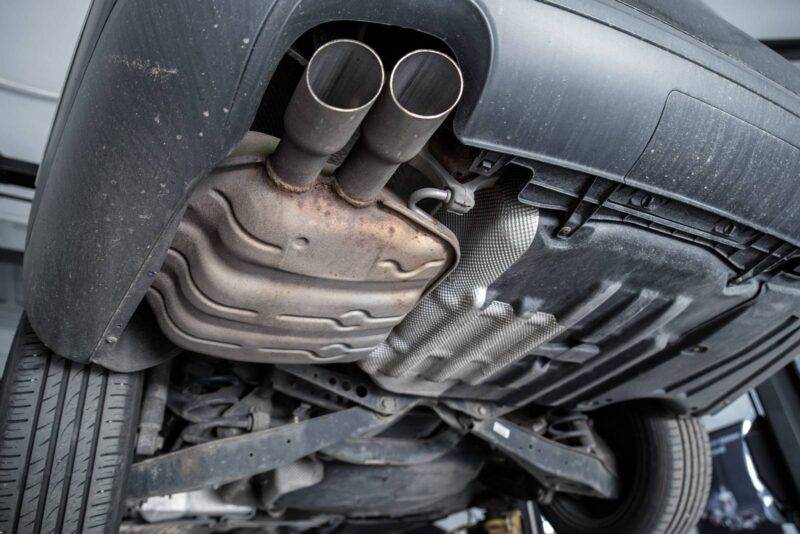 Performance sport exhaust system car muffler and repair shop